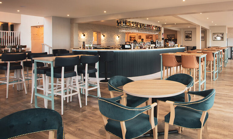 Pub in Newquay - Bowgie Inn